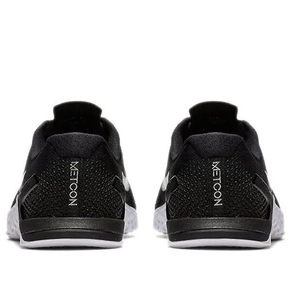 Nike Metcon 4 Metallic Silver Athletic Training Sneakers - Black