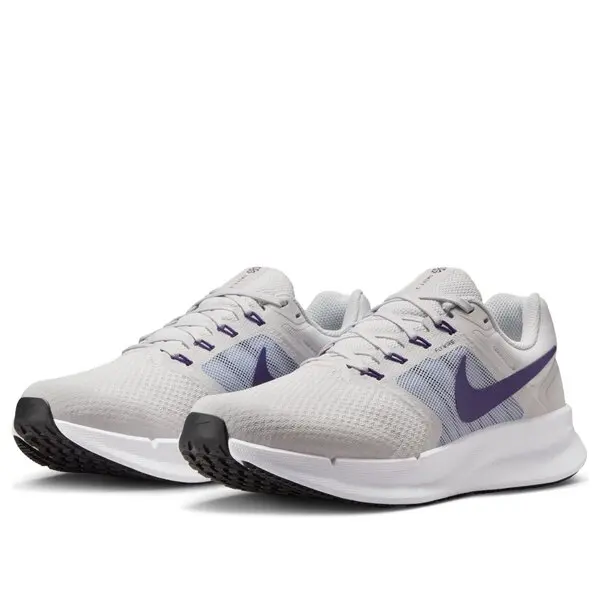 Nike Run Swift 3 Athletic Sneakers