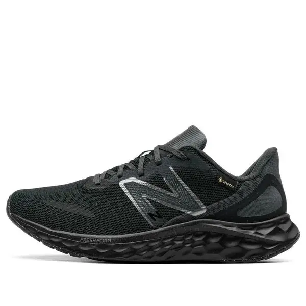 NEW BALANCE Fresh Foam Arishi V4 Gtx Low Top Sneakers - Black