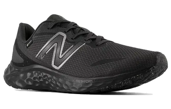 NEW BALANCE Fresh Foam Arishi V4 Gtx Low Top Sneakers - Black