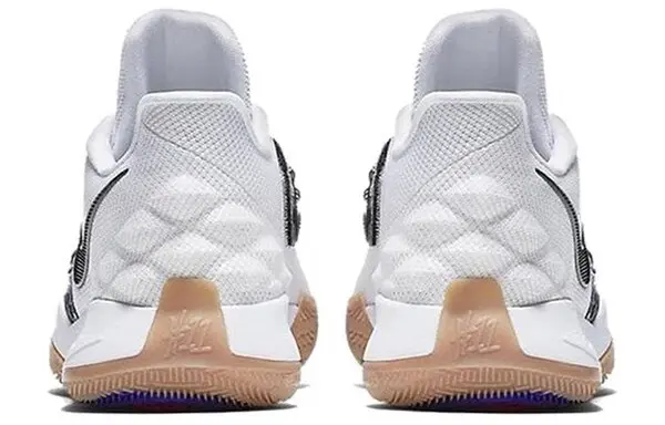 Nike Kyrie 1 Low Ep "white Black Gum" Sneakers - White/black