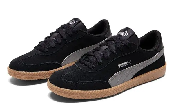 PUMA Astro Cup Sneakers