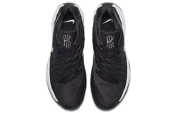 Nike Kyrie Low Ep Basketball Sneakers - Black/metallic Silver