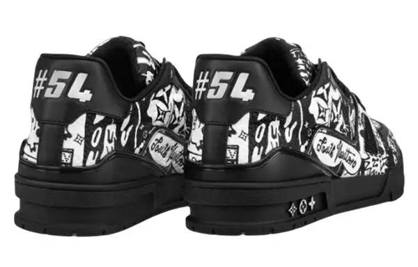 LOUIS VUITTON Trainer Sneakers
