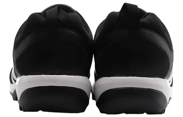 Adidas Daroga Plus Sneakers