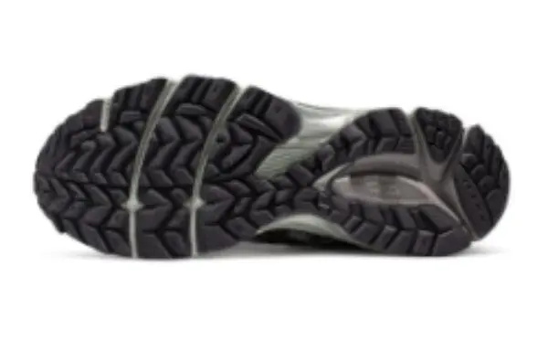 Asics Gel-kahana Athletic Sneakers - Grey/black