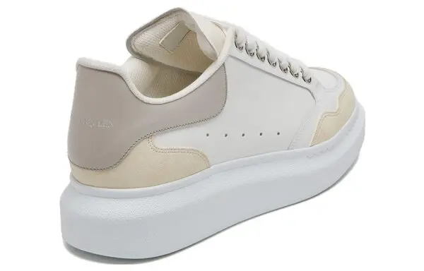 Alexander McQueen Oversized Sneakers - White/vanilla/cement