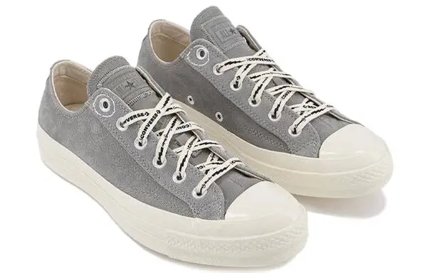 CONVERSE X Offspring Chuck 70 Low Top Sneakers - Gray/white