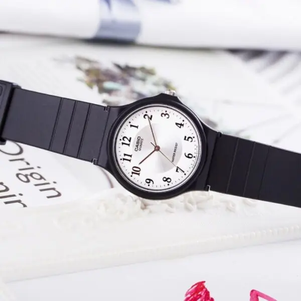 Casio Quartz Analog Watch - White