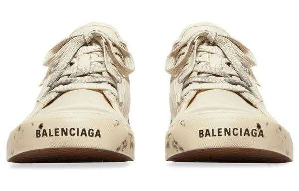 Balenciaga Low Top Sneakers