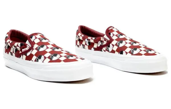 VANS Og Classic Slip-on Sneakers