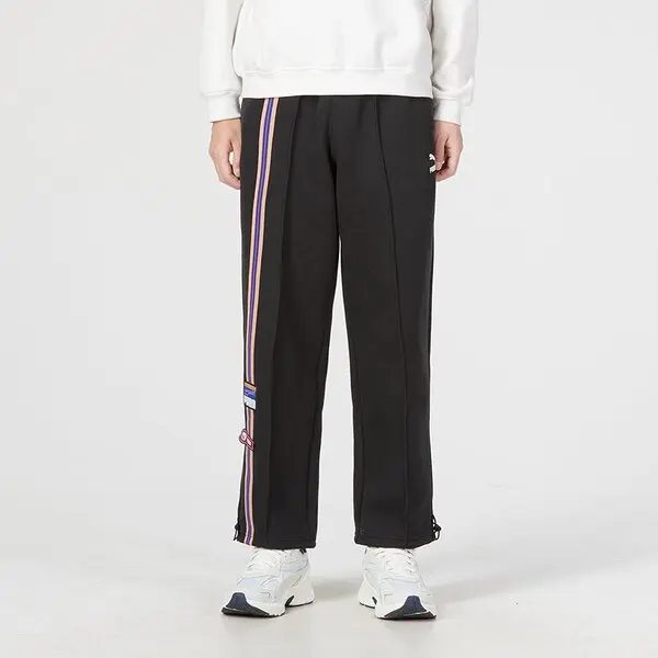 PUMA Team Badge Straight-leg Pants