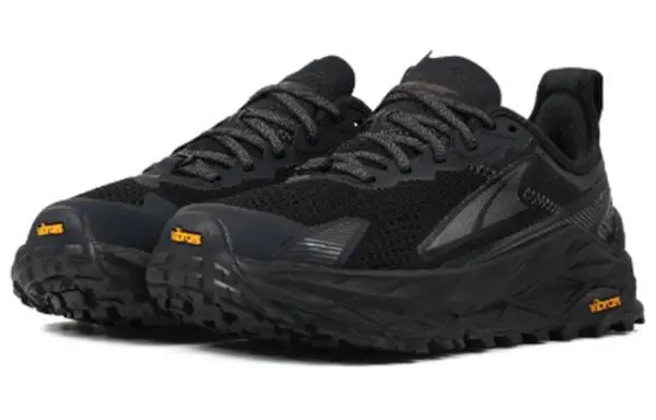 ALTRA RUNNING Olympus 5 Sneakers - Black