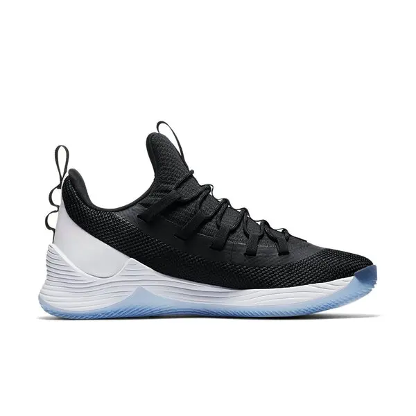 JORDAN Ultra.fly 2 Low Basketball Sneakers