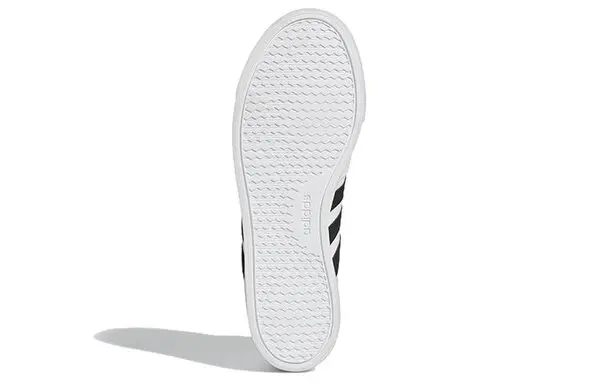 Adidas Neo Retrovulc Mid Sneakers - White/black