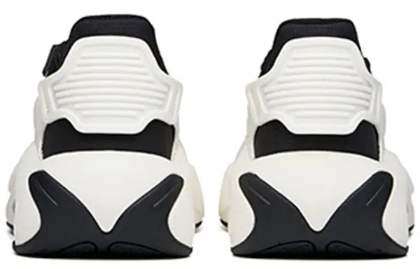 ANTA Super Body Sneakers