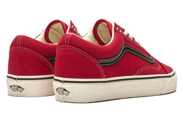 VANS Old Skool 'chili Pepper' Sneakers - Red/black