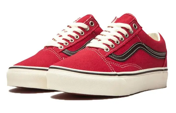 VANS Old Skool 'chili Pepper' Sneakers - Red/black