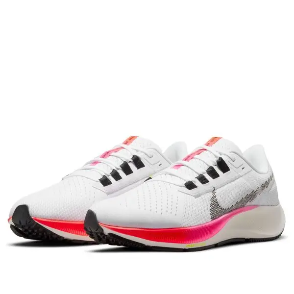Nike Zoom Pegasus 38 'rawdacious' Sneakers