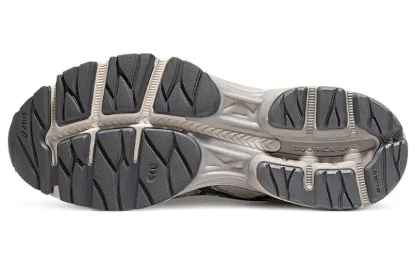Asics Gel-flux 4 Athletic Sneakers - White/grey
