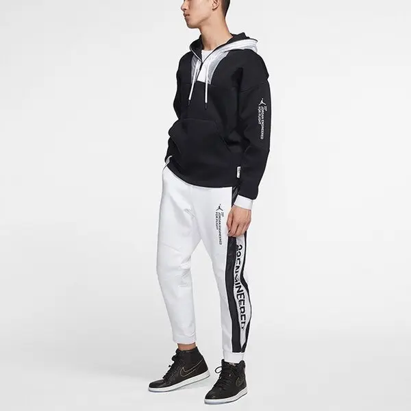 JORDAN Engineered 1/2 Zip Hoodie