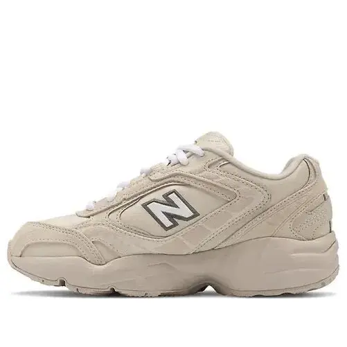 NEW BALANCE 452 Low Top Sneakers - Beige/grey