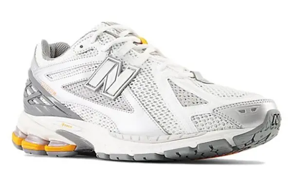NEW BALANCE 1906r Sneakers - Silver/orange