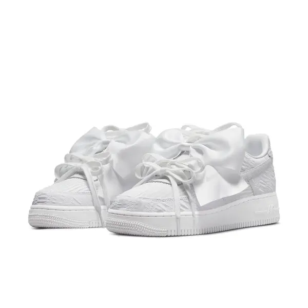 Nike Force 1 '07 Lx Low Top Sneakers - White