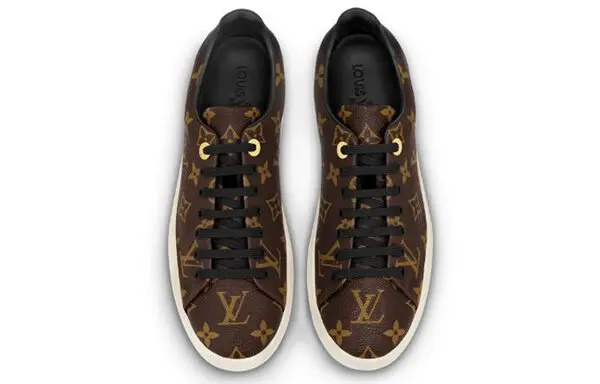 LOUIS VUITTON Frontrow Monogram Sneakers - Default Colorway