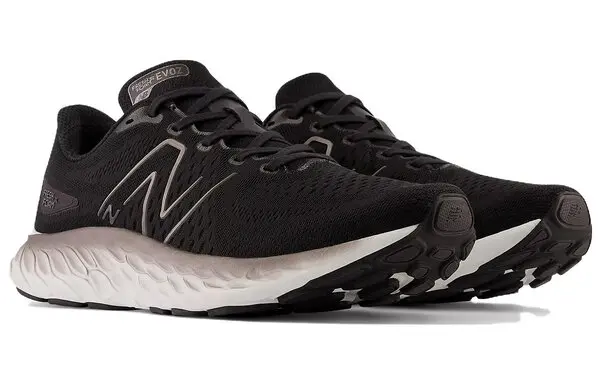 NEW BALANCE Fresh Foam X Evoz V3 Sneakers