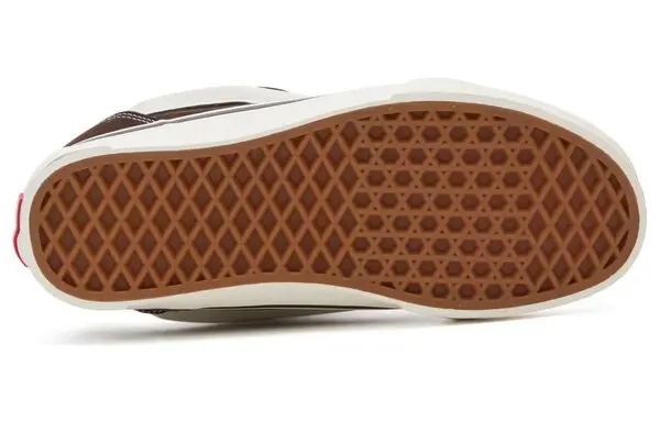 VANS Knu Skool Low Top Sneakers - Tan/red