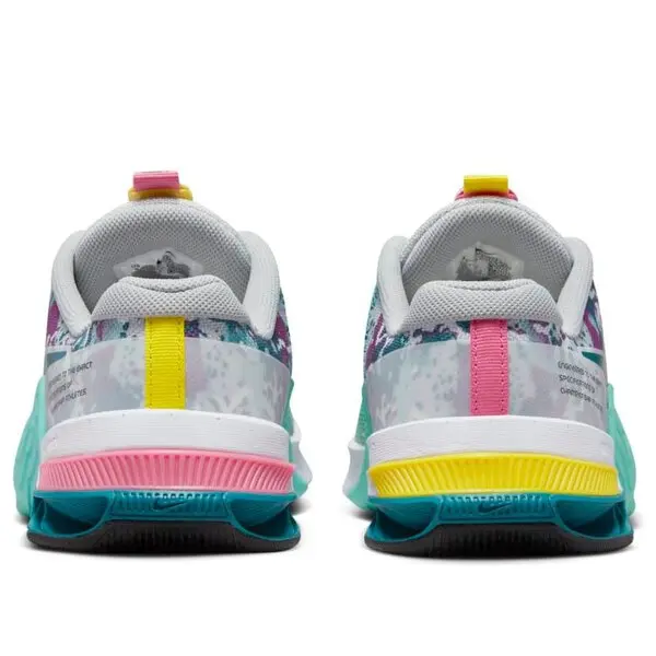 Nike Metcon "graffiti Graphics" Athletic Sneakers - Green/grey