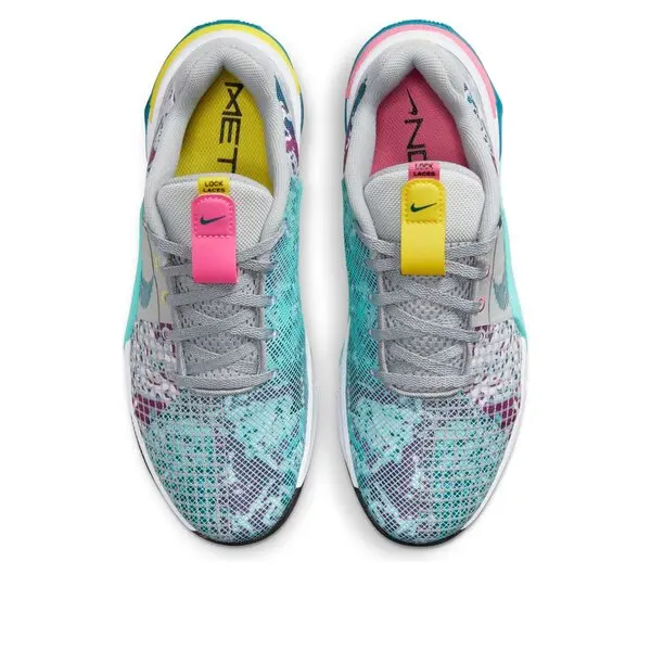 Nike Metcon "graffiti Graphics" Athletic Sneakers - Green/grey