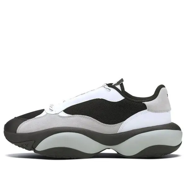 PUMA Alteration Core Low Top Sneakers - Black