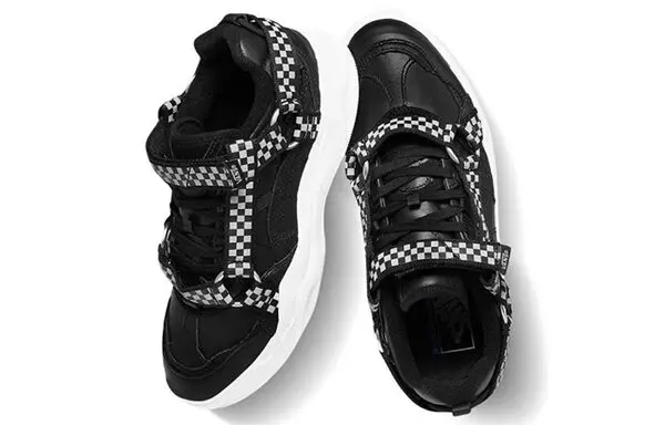 VANS Varix Wc Straps Sneakers - Black