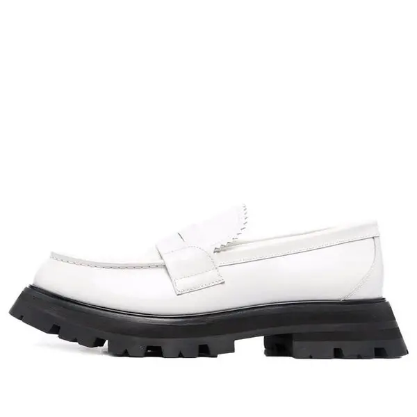 Alexander McQueen Wander Loafer Shoes - White/black