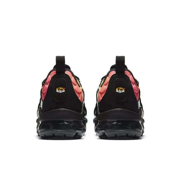 Nike Vapormax Plus "tropical Sunset" Sneakers - Multi-color