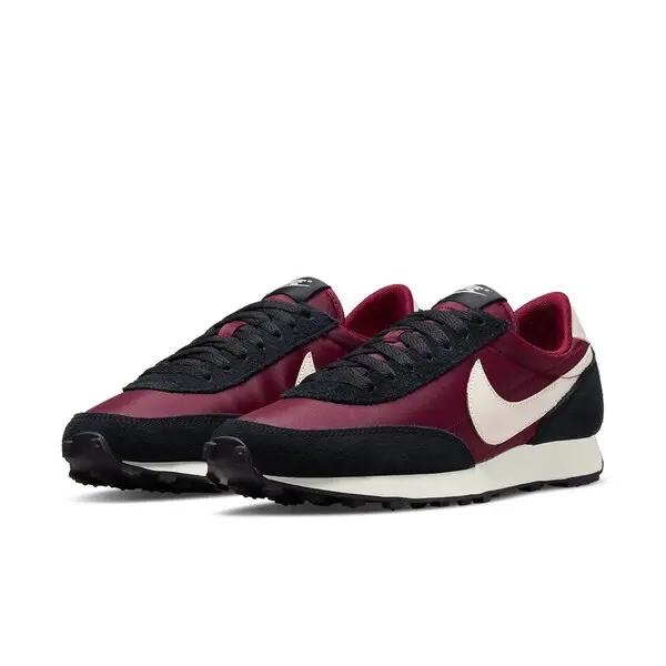 Nike Daybreak Sneakers - Default Colorway