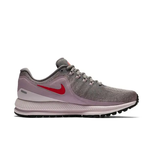 Nike Zoom Vomero 13 Athletic Sneakers - Grey/red