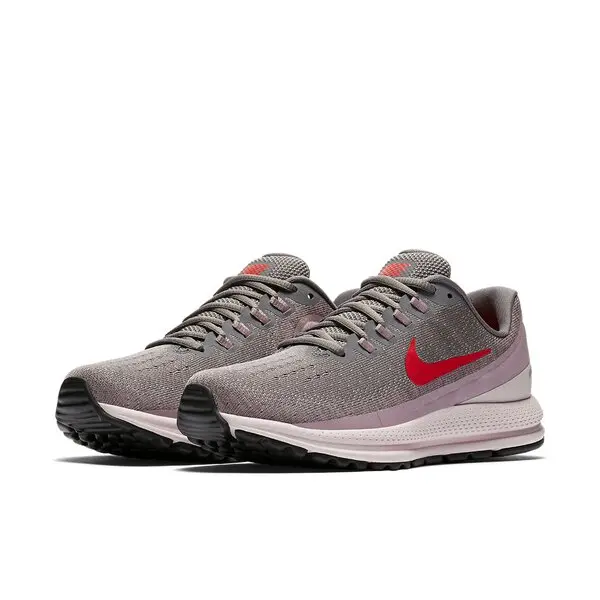 Nike Zoom Vomero 13 Athletic Sneakers - Grey/red