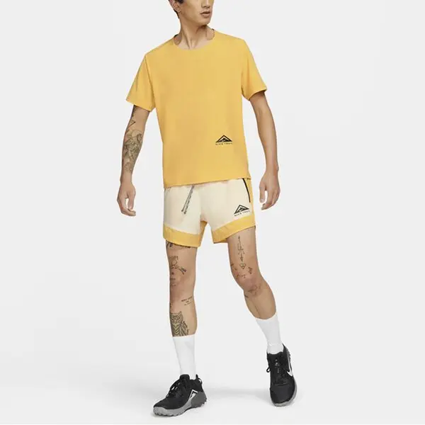 Nike Trail Rise 365 Short Sleeve Top