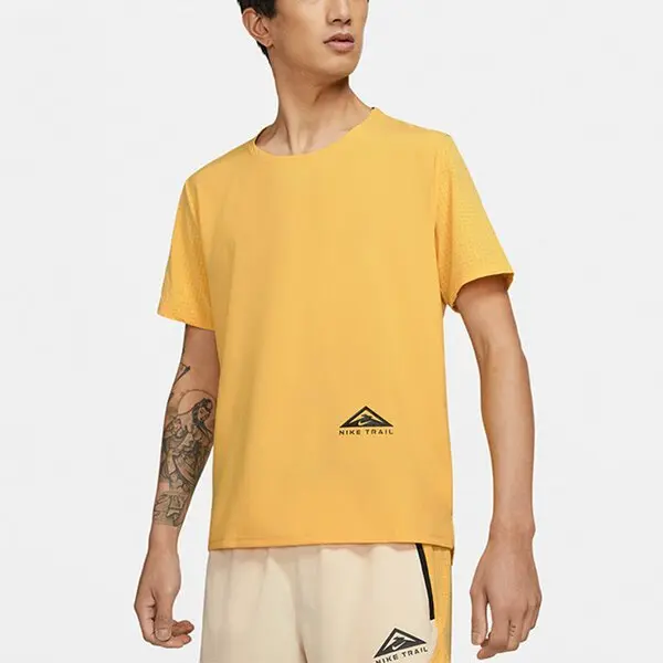 Nike Trail Rise 365 Short Sleeve Top