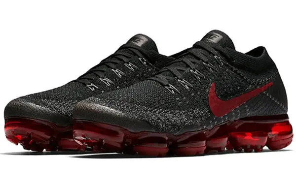 Nike Vapormax "bred" Athletic Sneakers