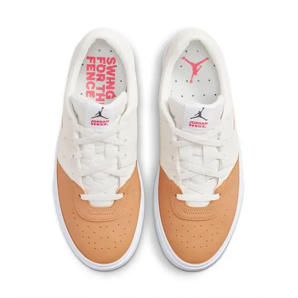 JORDAN Series.03 Es 'phantom Praline' Low Top Sneakers - White/brown