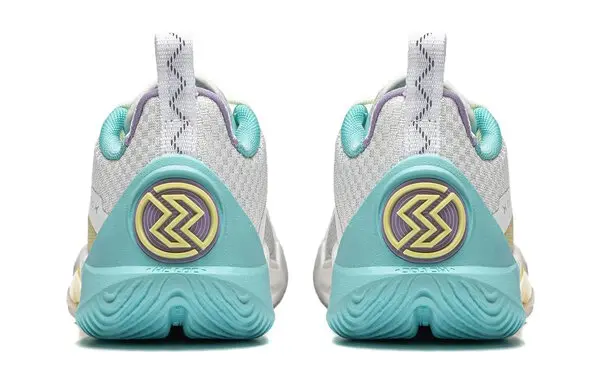 LI-NING Flash 10" Sneakers
