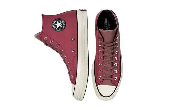 CONVERSE Chuck 70 High Top Sneakers - Red