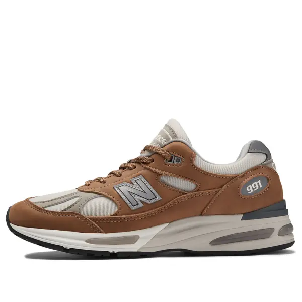 NEW BALANCE 991v2 Made In Uk Sneakers - Brown