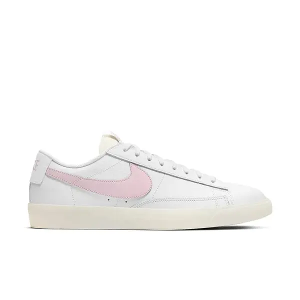 Nike Blazer Low Sneakers - Pink