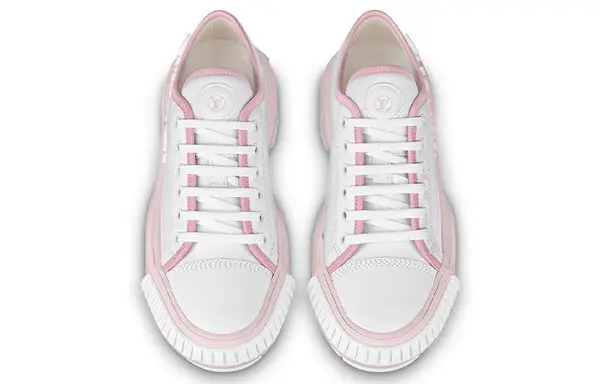 LOUIS VUITTON Squad Sneakers