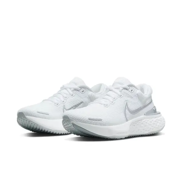 Nike Zoomx Invincible Run Flyknit 2 Athletic Sneakers - White/grey